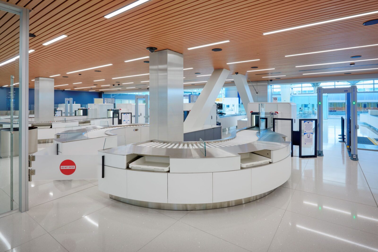 DEN Great Hall Phase II in Denver, CO (Denver International Airport ...